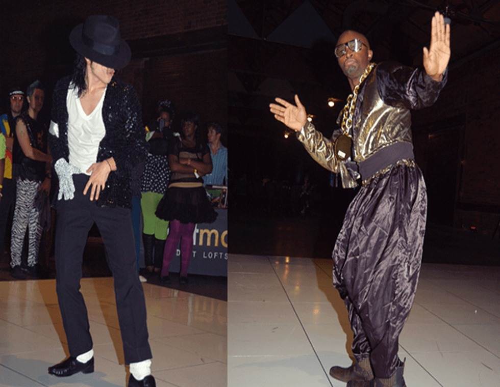 Video: Michael Jackson vs. MC Hammer: The Dance Off!!! – VannDigital Video: Michael Jackson vs. MC Hammer: The Dance Off!!! – VannDigital